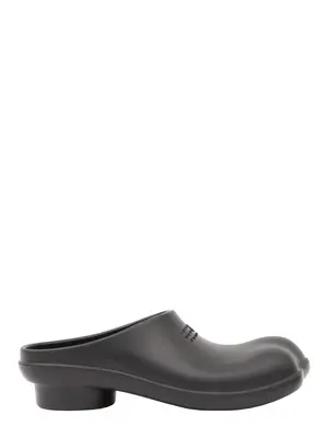 MAISON MARGIELA Atomic Clog Slippers - Black
