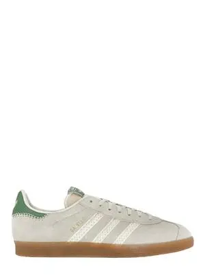 Adidas Gazelle Low Top Sneakers - Alumina/cream White/preloved Green