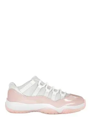 JORDAN 11 Retro Low Sneakers - White/legend Pink