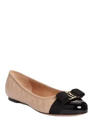 FERRAGAMO Varina Ballet Flats - New Bisque Black Patent