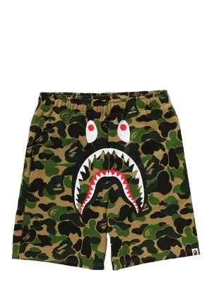 A BATHING APE Abc Camo Shark Sweat Shorts - Green