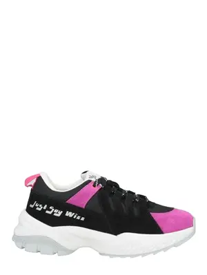 W6YZ Low-top Sneakers - Black