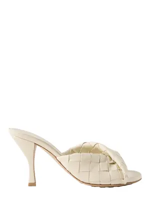 Bottega Veneta Twisted Intrecciato Leather Mules - Cream