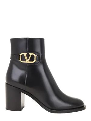 Valentino Garavani Vlogo Signature Bootie - Nero