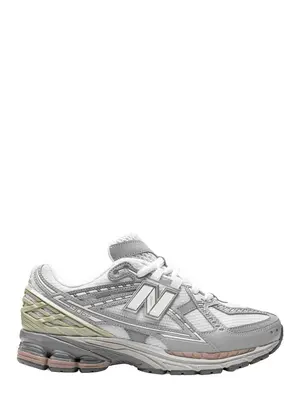 NEW BALANCE 1906n Sneakers - Grey