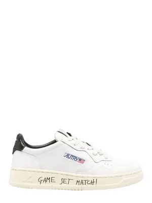 AUTRY Medalist Low Leather Sneakers - White