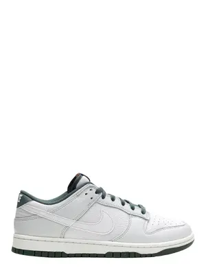 Nike Dunk Low Retro Se Vintage Sneakers - Green