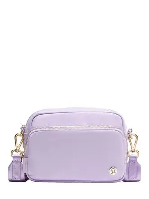 Lululemon Everywhere Crossbody Bag 2L Lavender Frost/gold