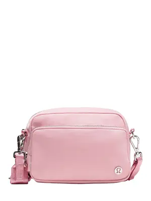 Lululemon Everywhere Crossbody Bag 2L Pink Tide/silver