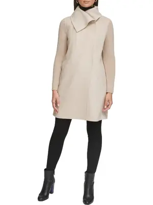 KENNETH COLE Rib Sleeve Mixed Media Coat - Oatmeal