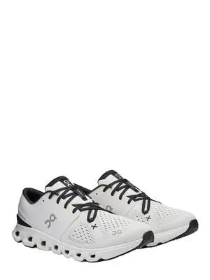On Cloud X 4 Training Sneakers - Ivory/black