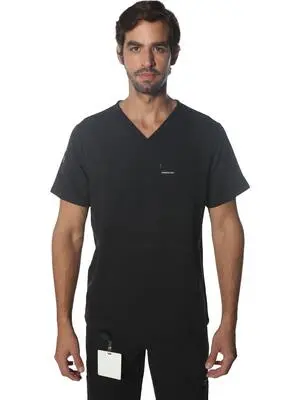 MEMBERS ONLY Members Only Manchester 3-Pocket Scrub Top Black