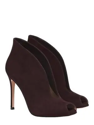 GIANVITO ROSSI Vamp Booties - Red Suede