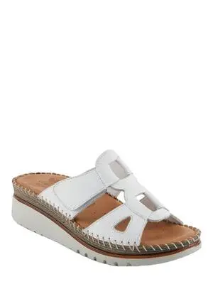 SPRING STEP SHOES Montera Platform Sandal - White