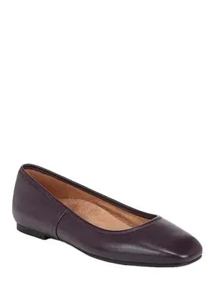 Vionic Orinda Square Toe Flat Winter Plum