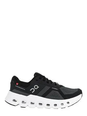 On Cloudrunner 2 Mesh Low-Top Trainers Eclipse Black F