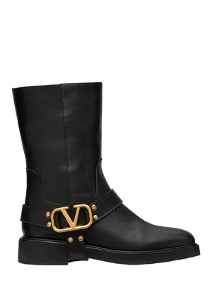 Valentino Garavani Calfskin Ankle Boots With Vlogo Signature - Black