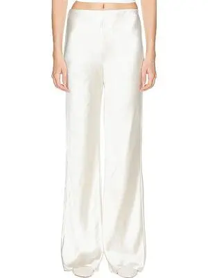 L'academie Etienne Pant - Ivory