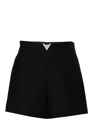 Valentino Garavani Vgold Crepe Couture Shorts - Black