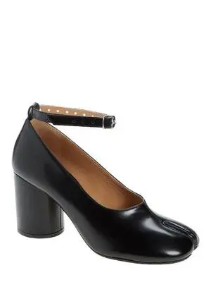 MAISON MARGIELA Tabi Ankle Strap Pumps - Black