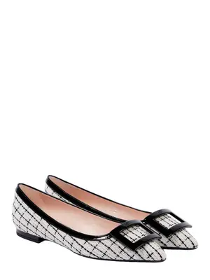 ROGER VIVIER Gommettine Bouclé Ballet Flats - White