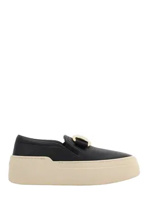 FERRAGAMO Vara Plate Slip-on - Black