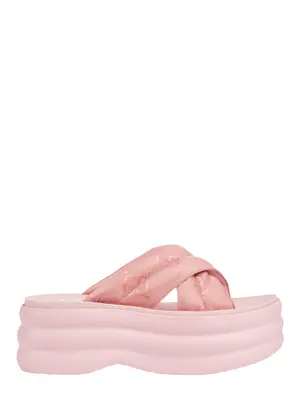 Gucci Gg Platform Slides - Pink