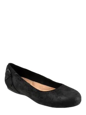 Softwalk SoftWalk® Sydney Flat Black Suede