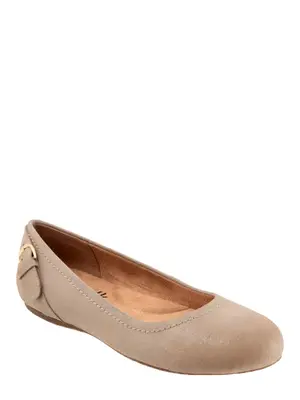 Softwalk SoftWalk® Sydney Flat Taupe Suede
