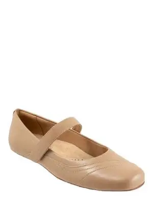 Trotters Sherese Mary Jane Flat - Beige