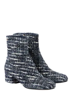 GIANVITO ROSSI 45 Bouclé Ankle Boots - Blue