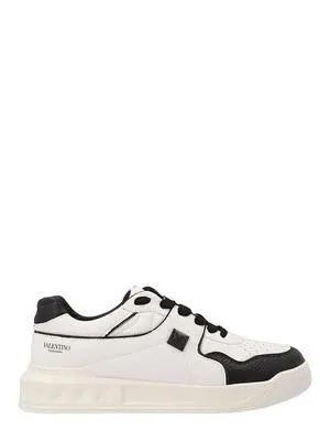 Valentino Garavani One Stud Xlin Sneakers - White/black