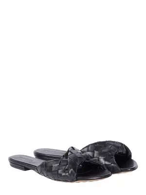 Bottega Veneta Blink Intrecciato Leather Slides - Black