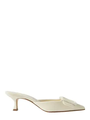 Manolo Blahnik Maysale 50 Buckled Velvet Mules - Cream