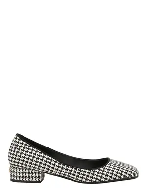 Dolce & Gabbana Houndstooth Pumps - White