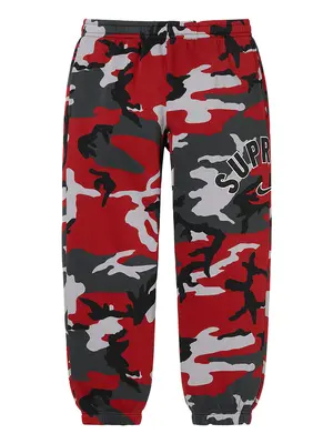 Supreme X Nike Arc Sweatpant Camo - Red