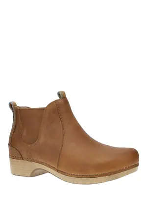 Dansko Becka Chelsea Boot - Tan Oiled Pull Up