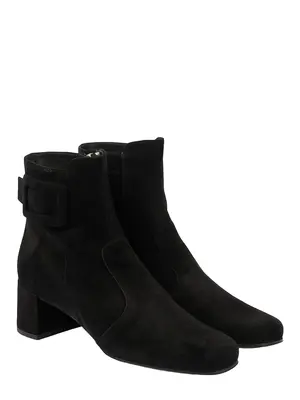 ROGER VIVIER Trés Vivier 45 Suede Ankle Boots - Black