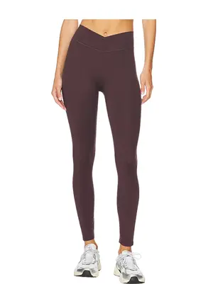 437 The V Legging In Brown - Espresso