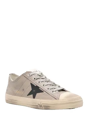 GOLDEN GOOSE V-star Sneakers - Grey