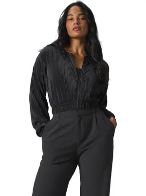 Alo Yoga Cropped Micro Plisse Jacket - Black