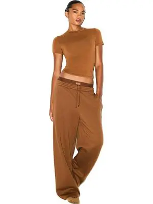 SKIMS Oversized Double Waistband Fleece Pants Bison