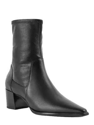 VAGABOND SHOEMAKERS Giselle Pointed Toe Bootie - Black