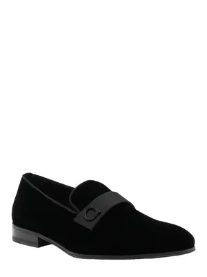 FERRAGAMO Velvet Loafers - Black