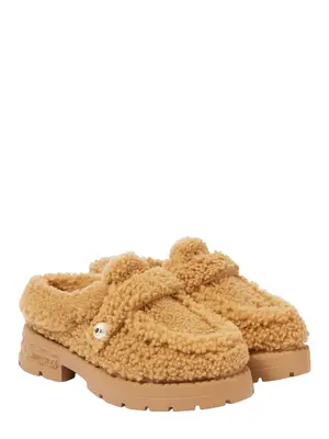 JIMMY CHOO Shea Shearling Mules - Brown