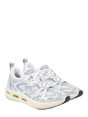 Valentino Garavani Valentino Garavani VLogo Easyjog Leather-Trimmed Sneakers Silver