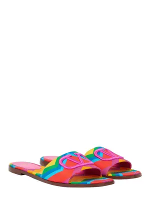 Valentino Garavani Vlogo Chevron Canvas Slides - Multicoloured