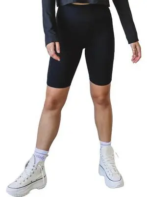 REBODY Rebody Active Cloudlux Pocket Biker Shorts Metropolis Black