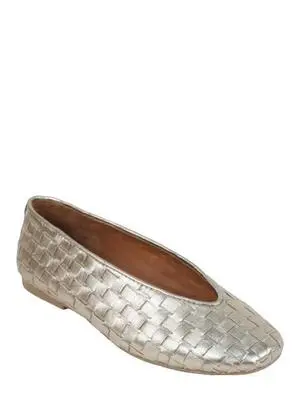 Gentle Souls Willow Woven Flat - Gravel Leather
