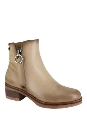 NATIONAL COMFORT Carinna Bootie - Camel
